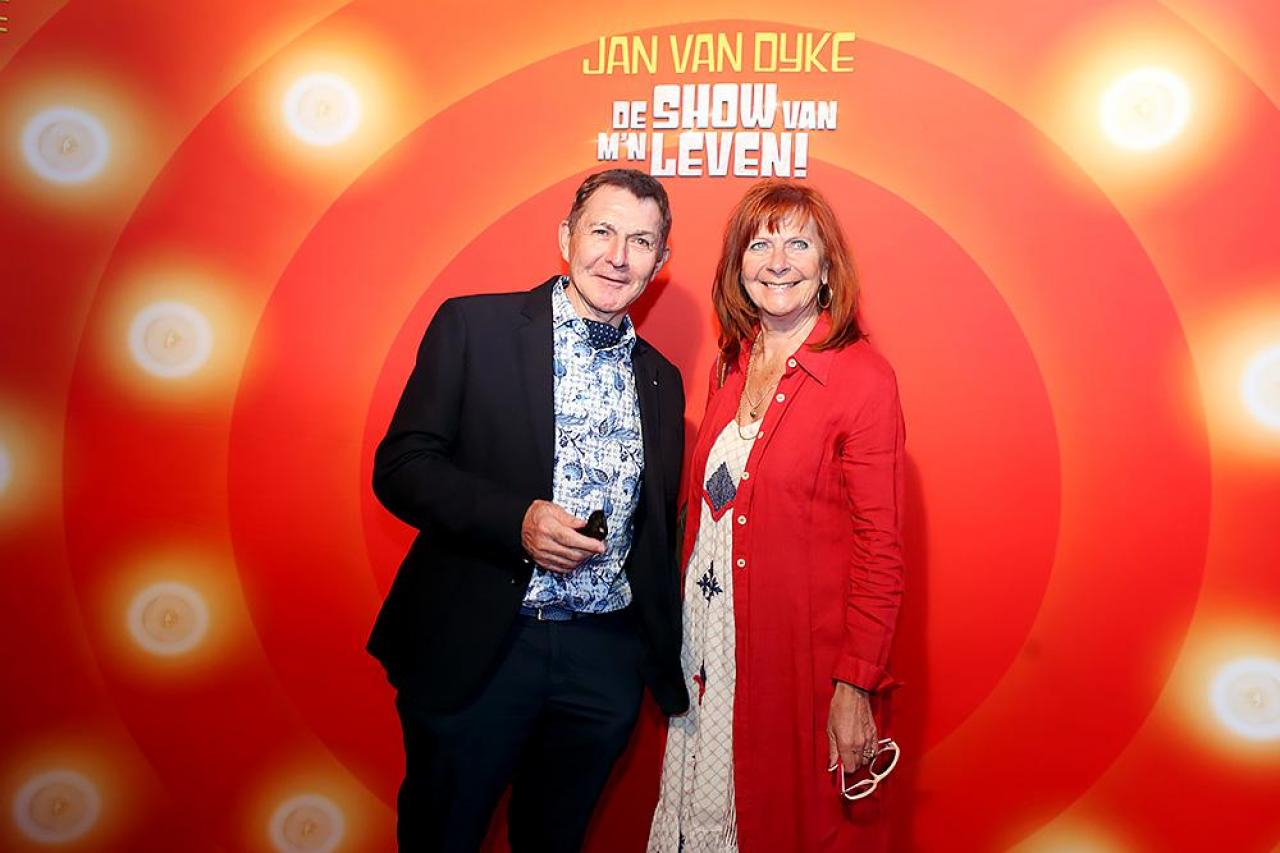 IN BEELD - Feestelijke première ‘Jan Van Dyke – De Show van m’n Leven ...