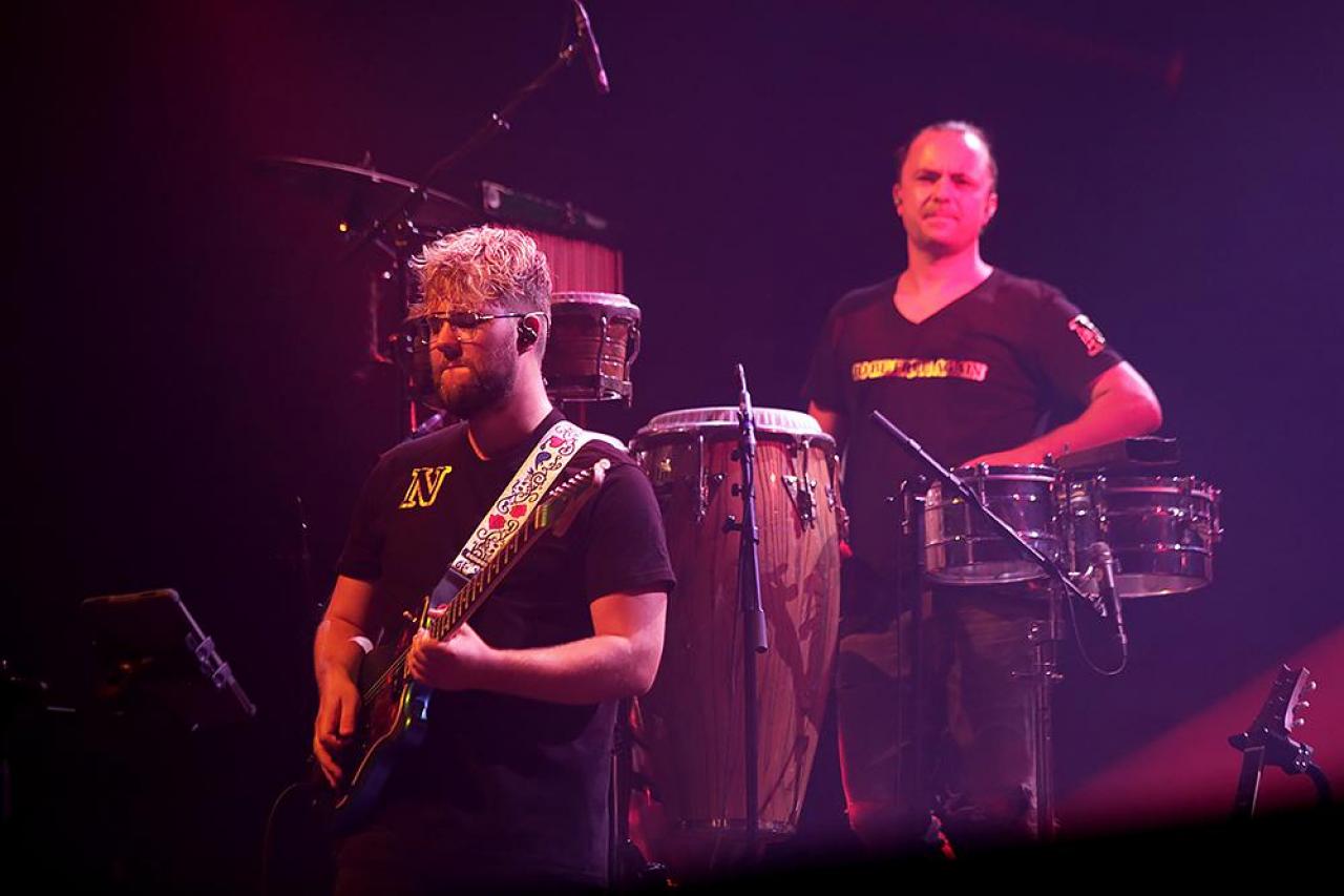 IN BEELD – Natalia sloot reeks concerten in de Proximus Pop-Up Arena in ...