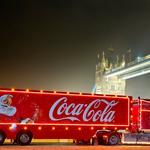 On veut: passer la nuit dans le bus de Noël Coca-Cola