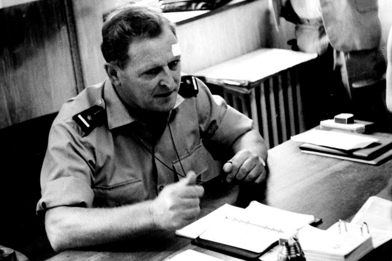 Mike Hoare, le mercenaire qui citait Shakespeare et haïssait les ...