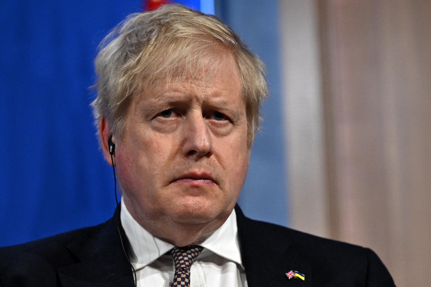 Boris Johnson sévèrement tancé pour le laissez-aller à Downing Street