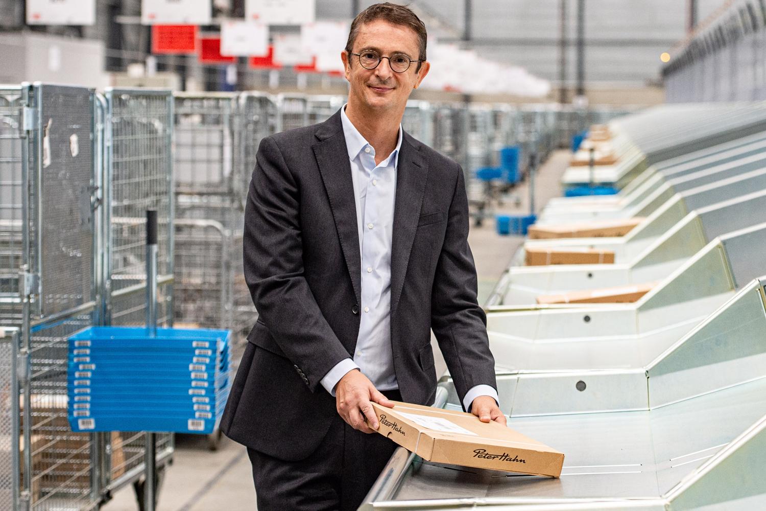 Dirk Tirez, CEO de bpost, se met en retrait de ses fonctions en ...
