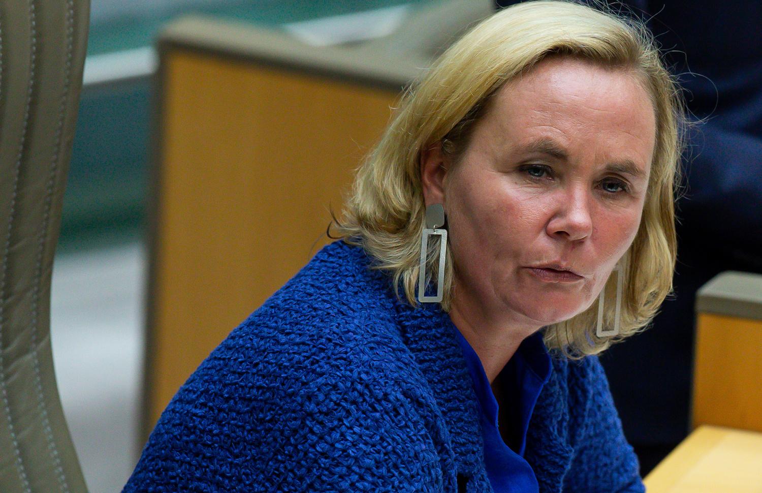 Liesbeth Homans dénonce les "faiblesses" de la Belgique