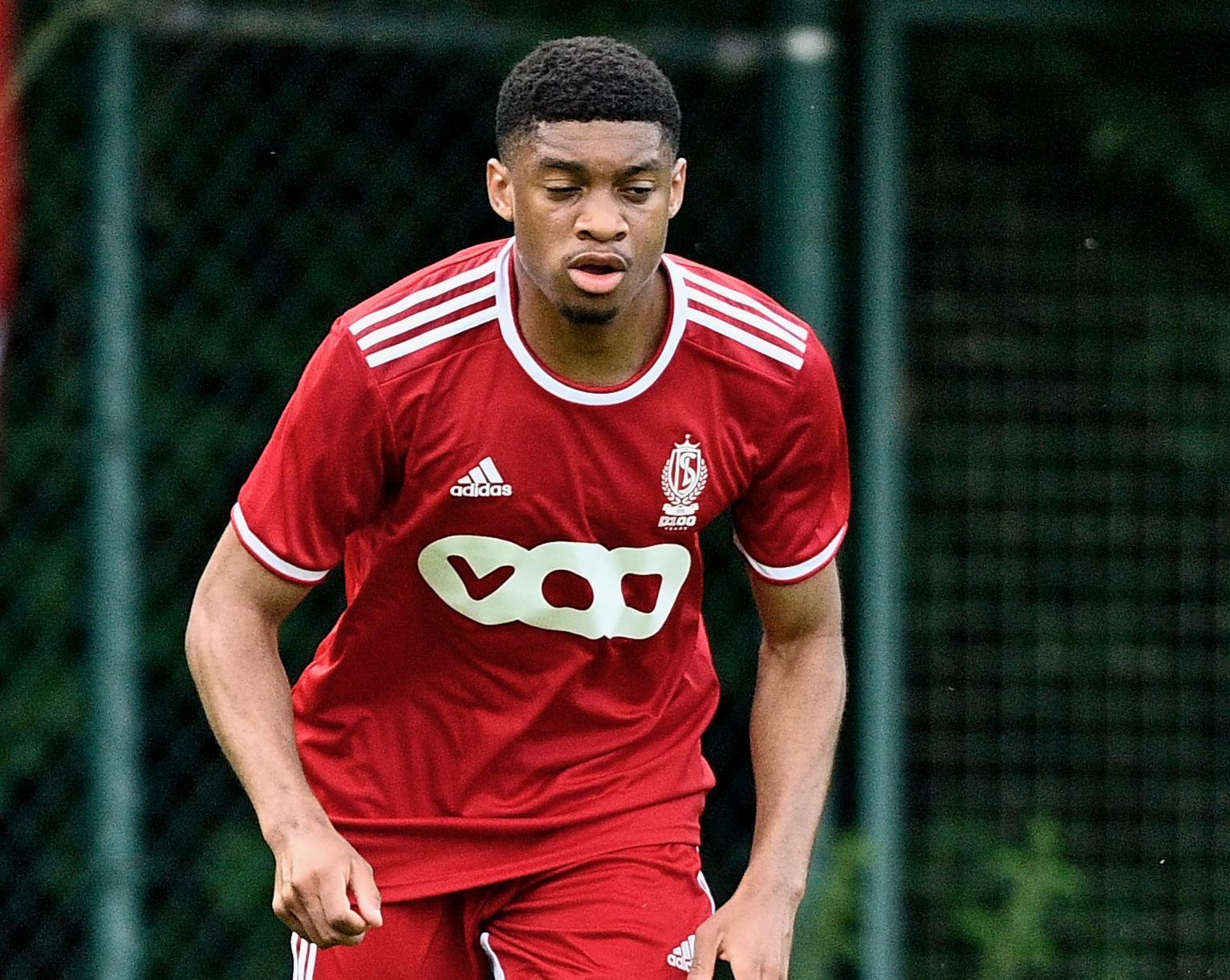 Mandel United haalt nu ook rechtervleugelverdediger Lucas Kalala (20 ...