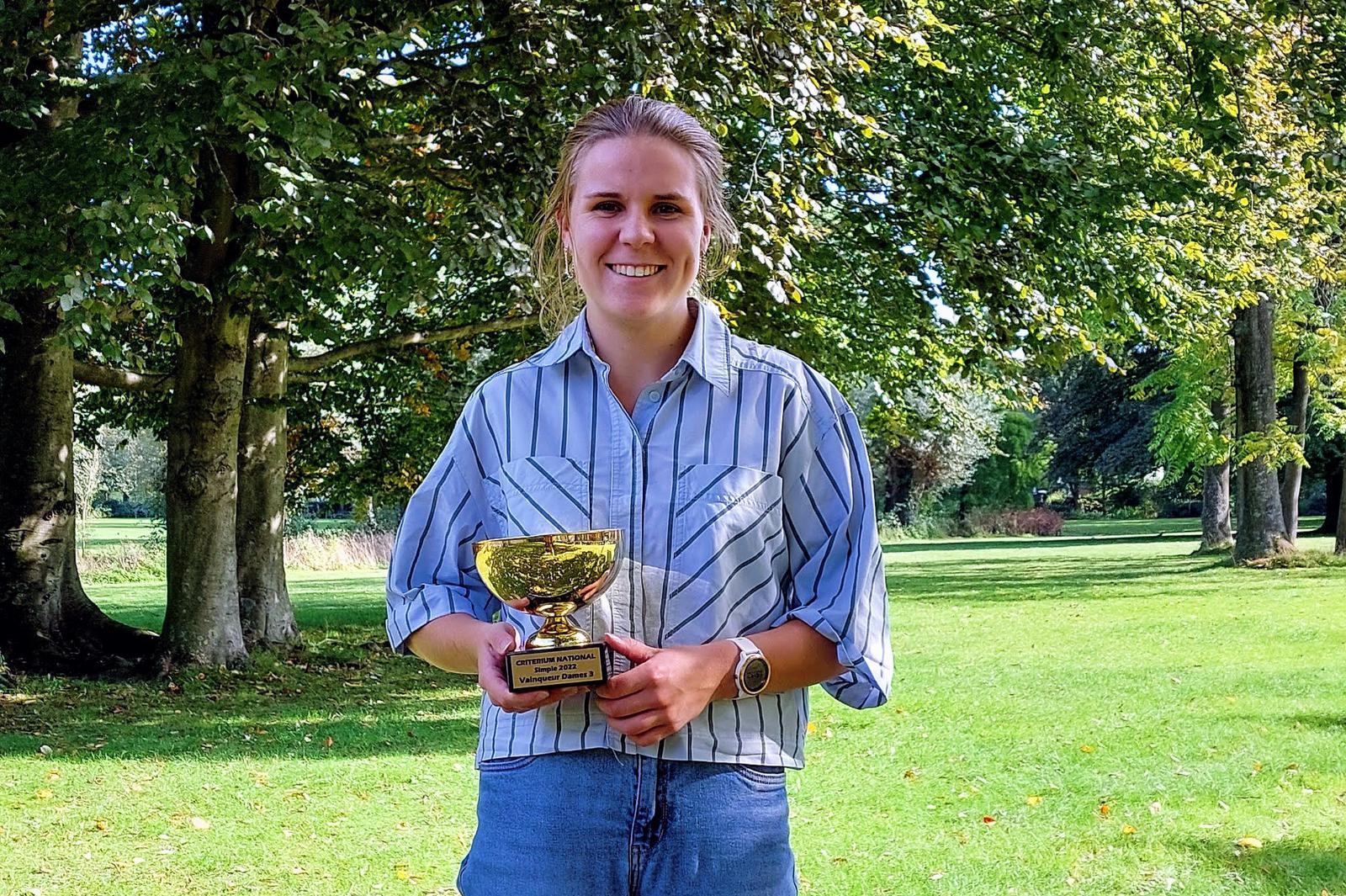 Sarah Duyck uit Ieper pakt Belgische titeltennis in de categorie Enkel ...