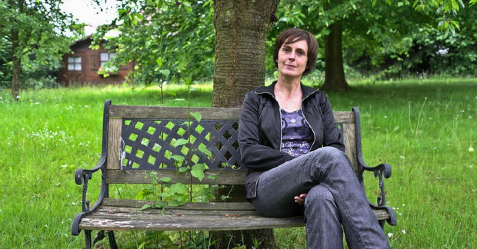 Annik Honoré: retour sur son histoire fulgurante avec Ian Curtis de Joy ...