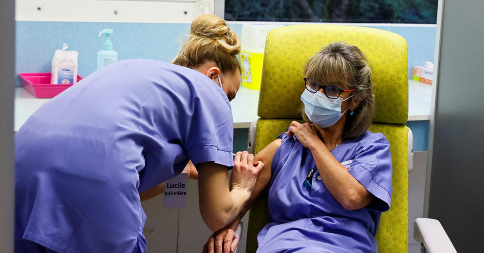 'Onze politici moesten zo snel mogelijk zo veel mogelijk vaccins ...