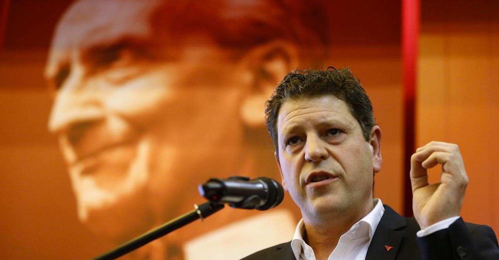 Tom Meeuws (SP.A): 'Ik zie liever een Vlaamse regering met mijn groene ...