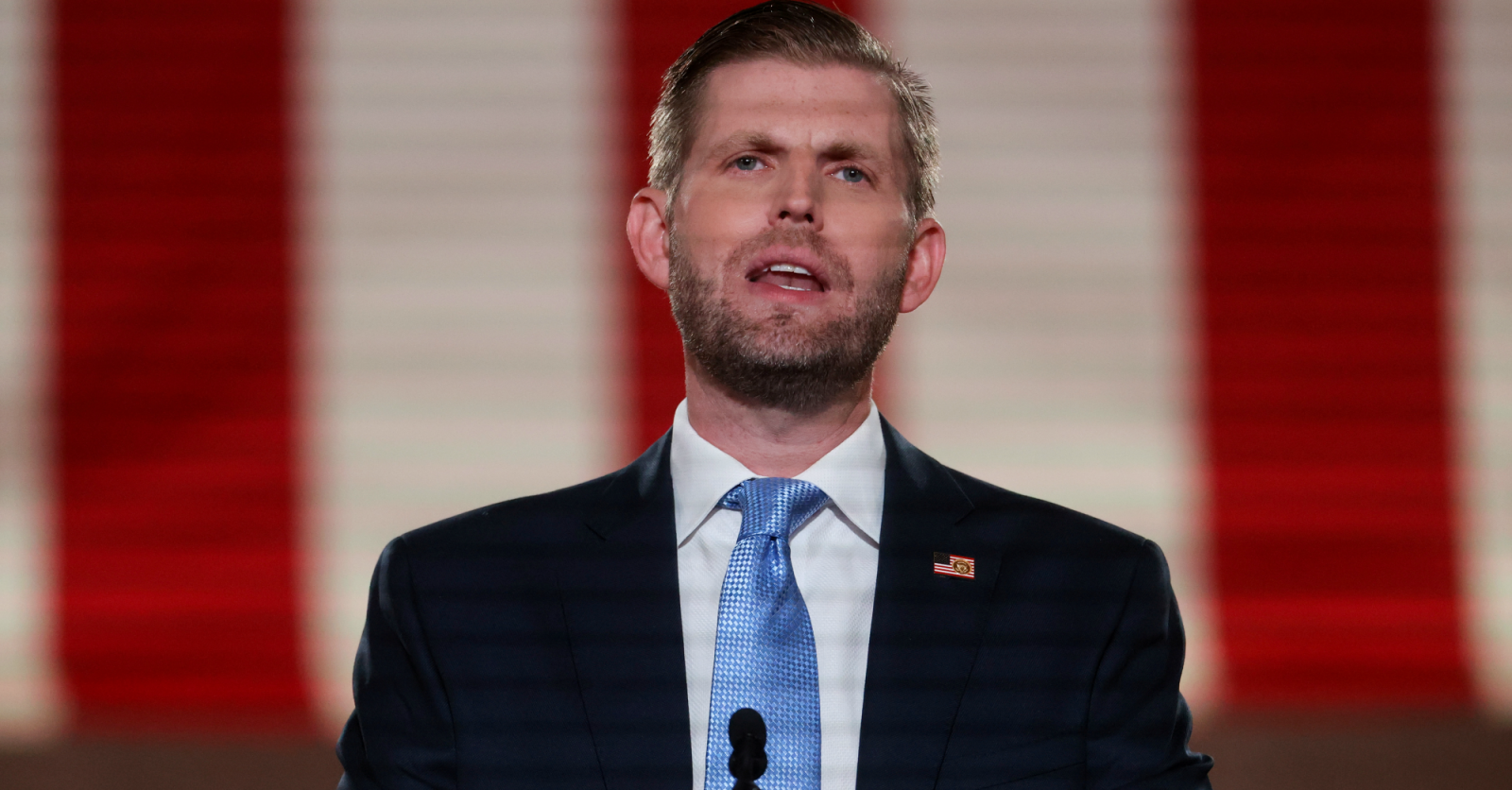 Zoon Trump moet nog voor verkiezingen getuigen in onderzoek naar ...