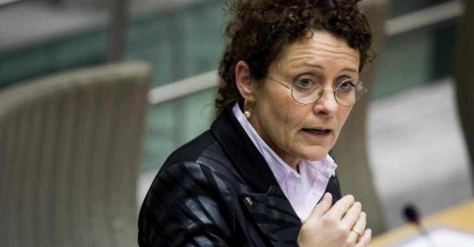 Lydia Peeters trekt geld uit om omgeving rond nog eens 56 scholen ...