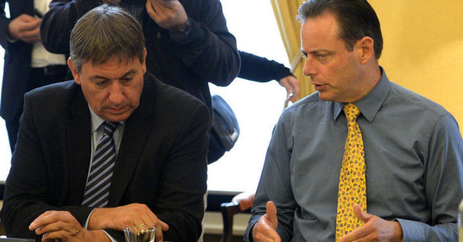 Carl Devos: 'Directe invloed N-VA op Vlaamse regeerakkoord en federale ...