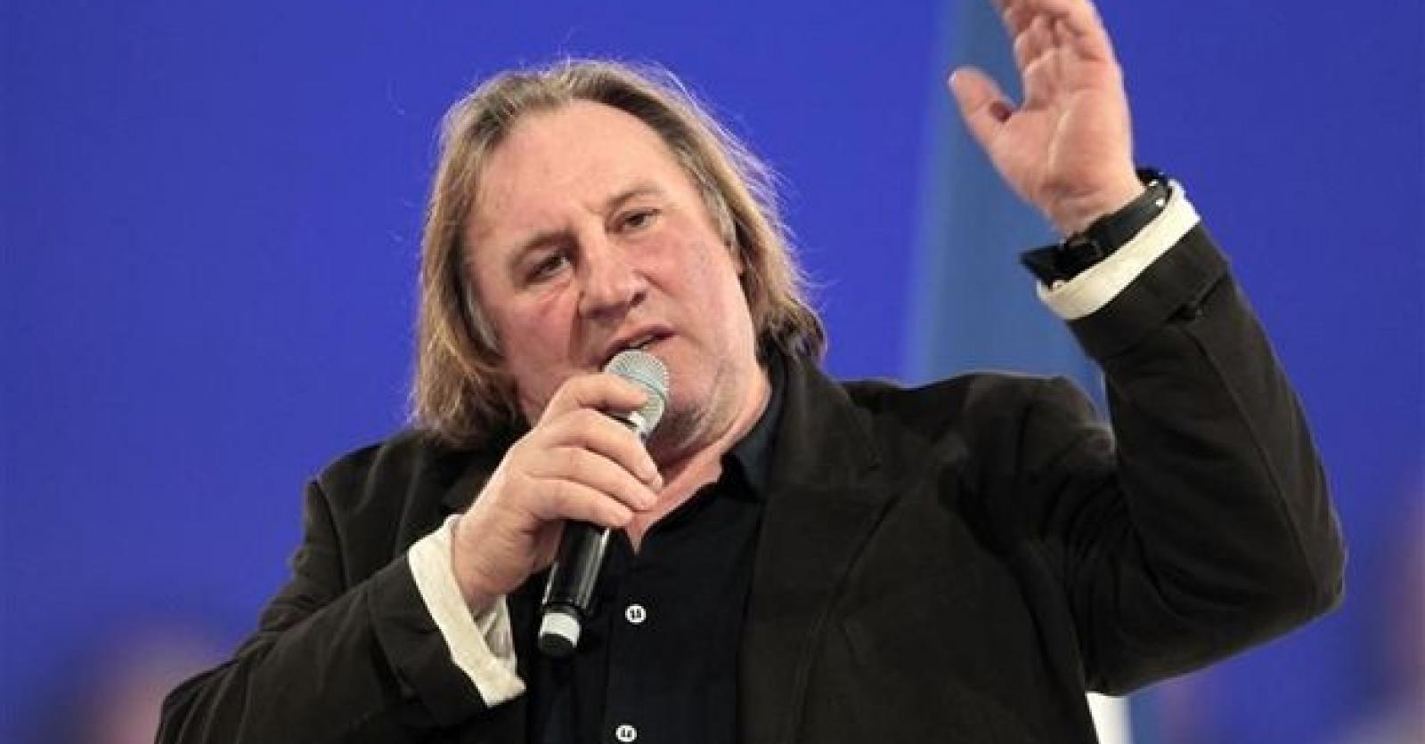 Gérard Depardieu levert 'gekwetst' Frans paspoort in: 'Ik betaalde 145 ...