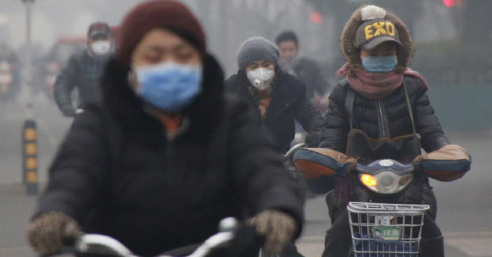 Smogtips van de Chinese staatstelevisie: 'Drink meer thee'