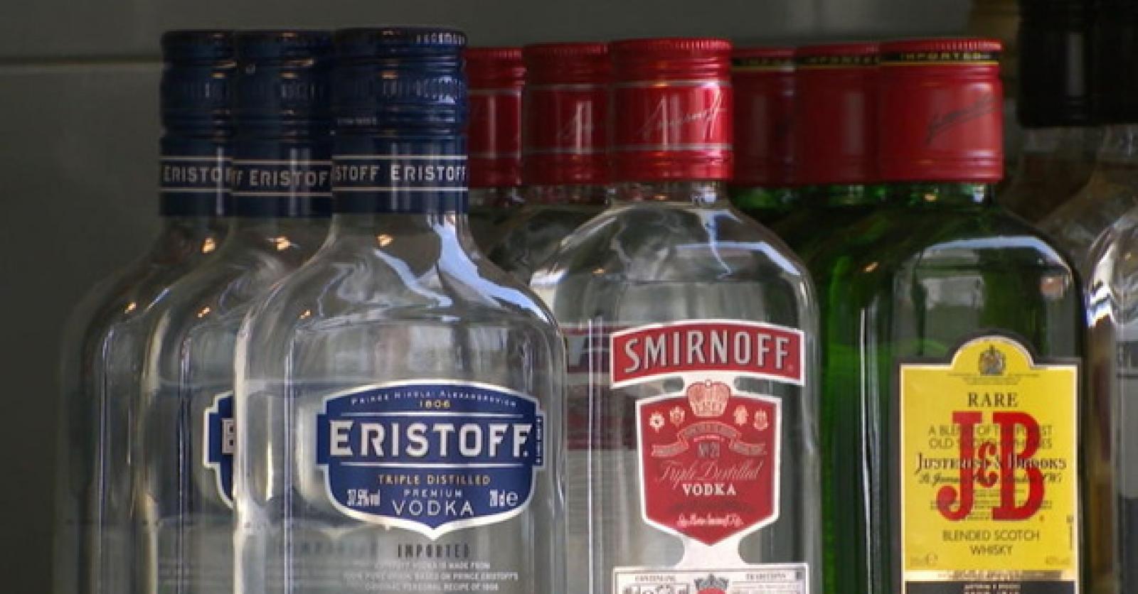 "Pak alcohol even streng aan als tabak"