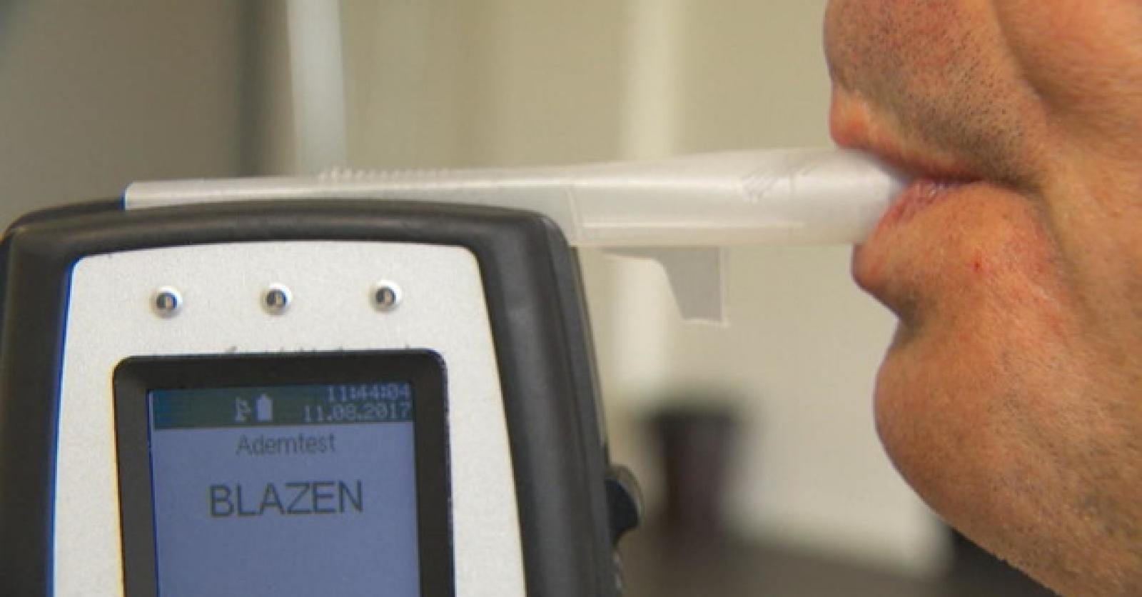 Alcoholtest 50 jaar geleden ingevoerd