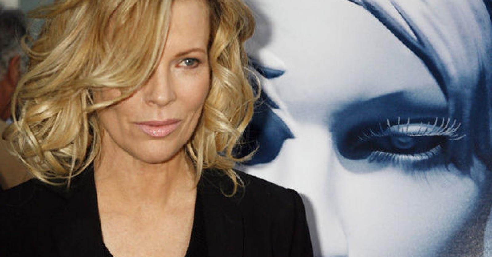 Kim Basinger tekent modellencontract op haar zestigste
