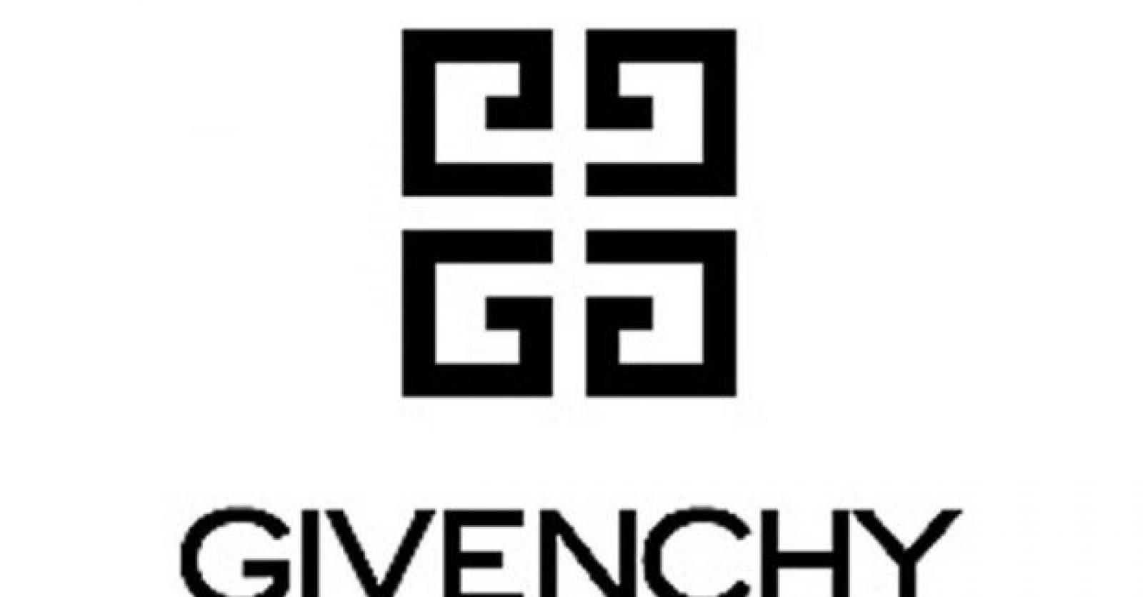 Exclusief: volg LIVE de show van Givenchy in Parijs