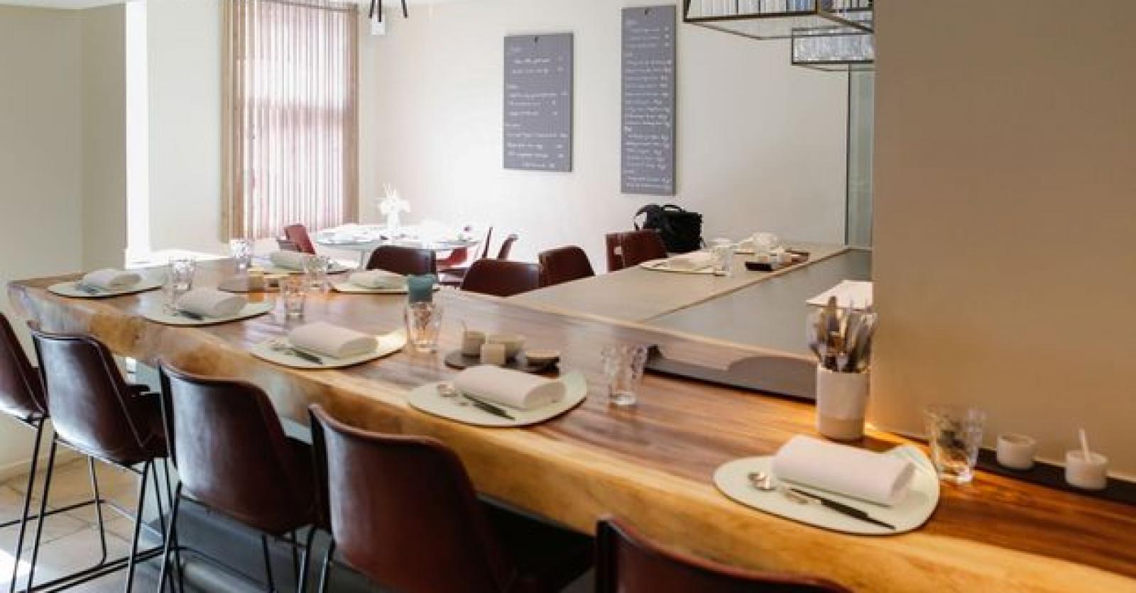 Hubert Gastrobar: nieuwe eetbar van sterrenrestaurant Sans Cravate in ...