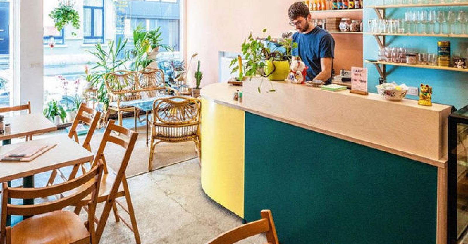 Filipijns getinte keuken bij gezellige buurtbar Baby Pinoy *** in Antwerpen