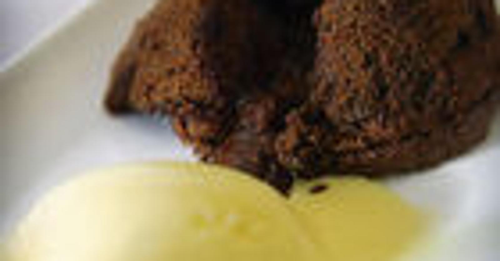 Chocoladefondant met tonkaboon en truffelhoningijs
