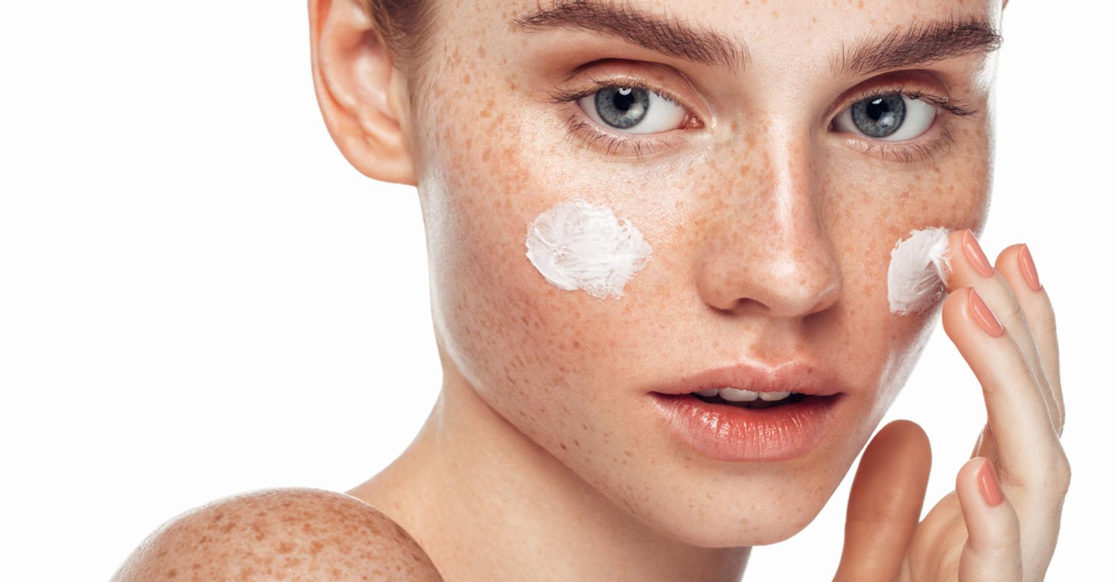 Luxecosmetica van grote beautymerken: zijn ze hun geld waard?