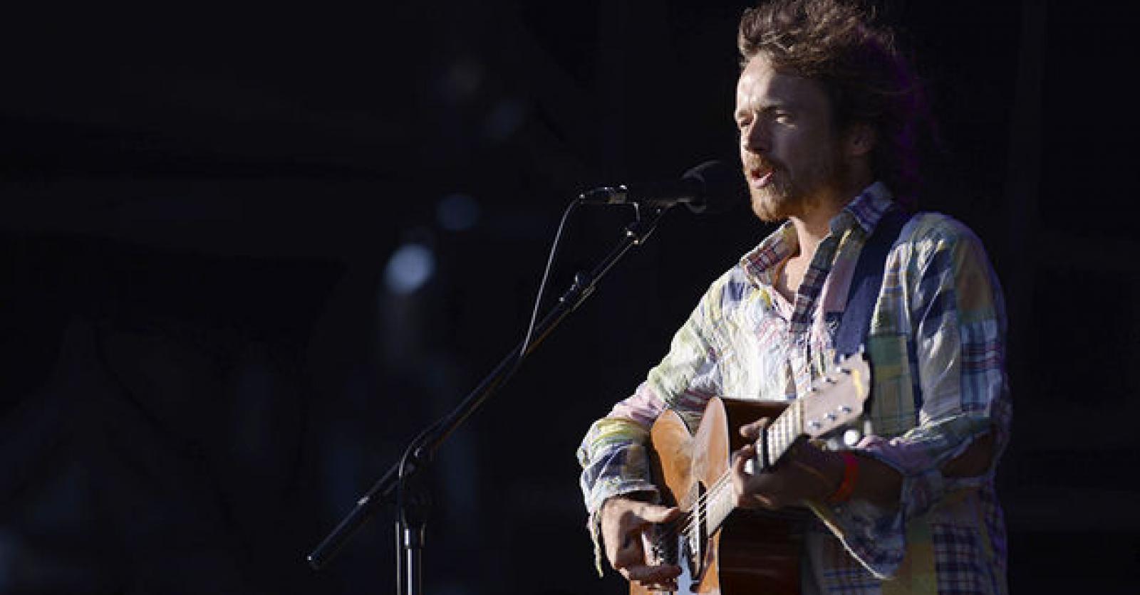 Après huit ans d'attente, Damien Rice est de retour avec un nouvel album