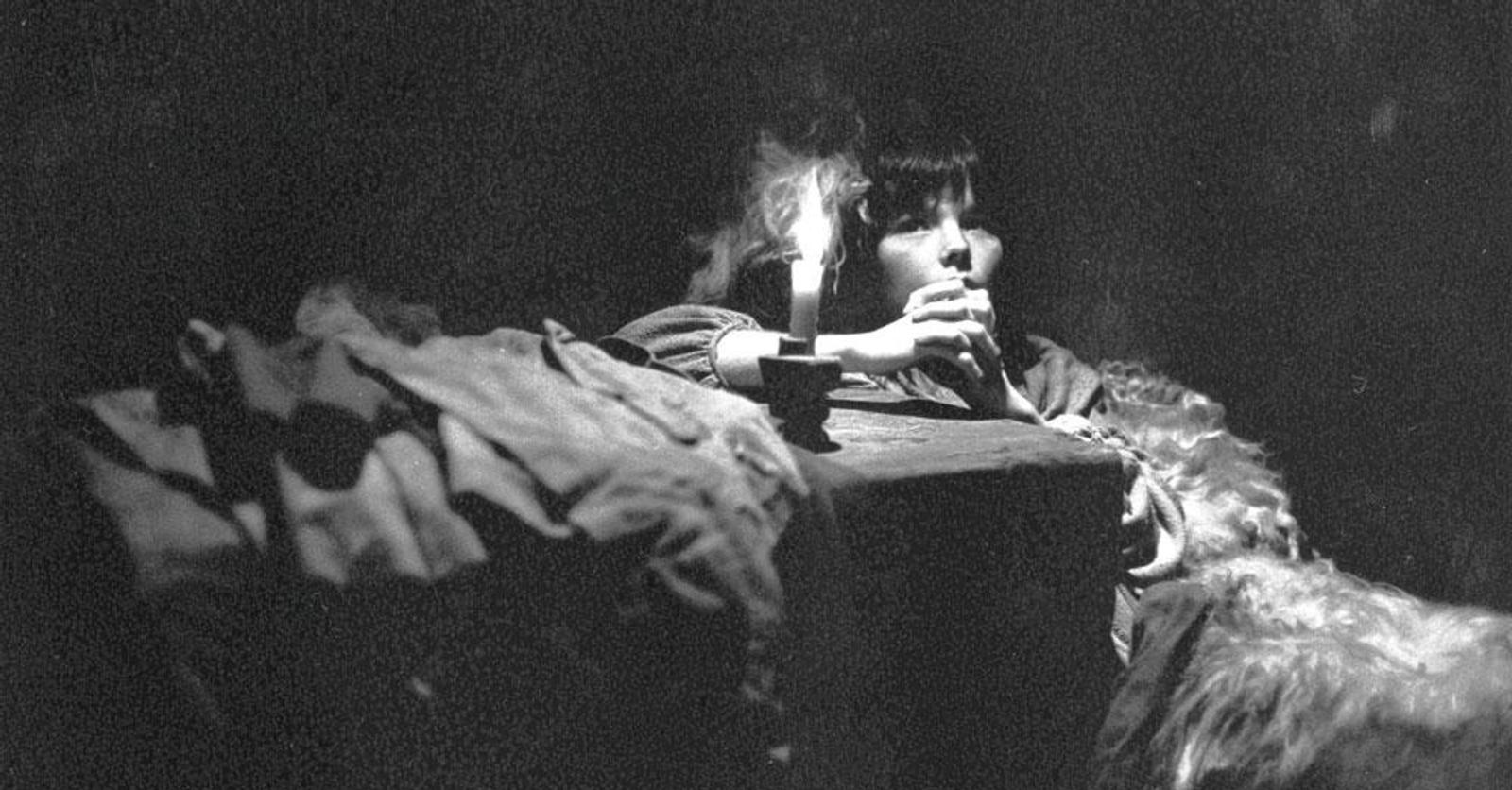 Singer in the Dark