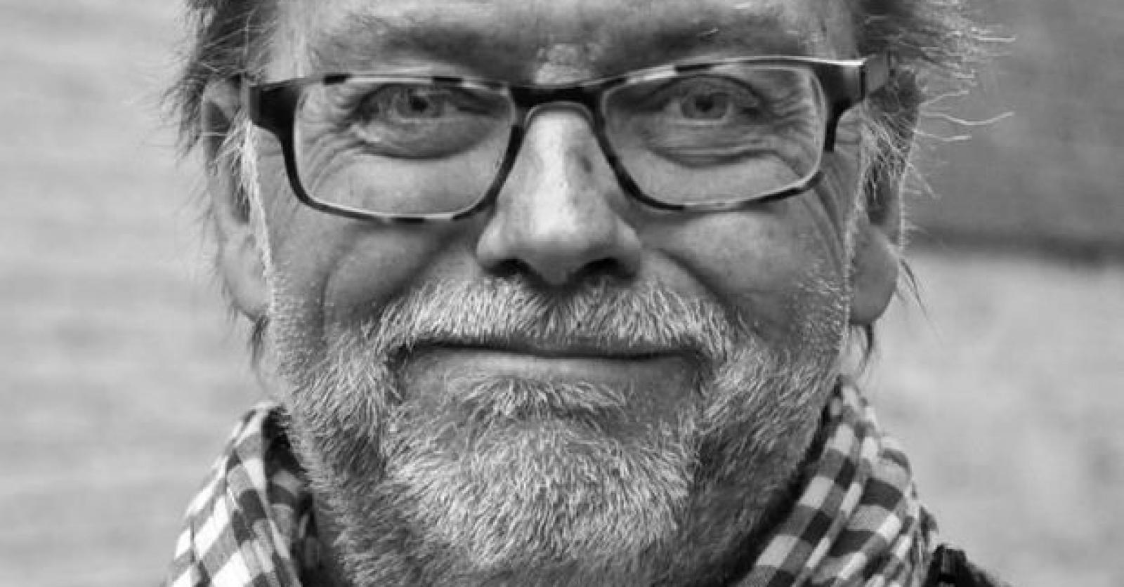 Jeugdschrijver Jan Simoen (59) overleden