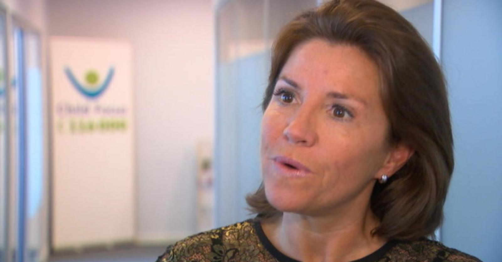 Mathilde stelt Melania voor aan Child Focus