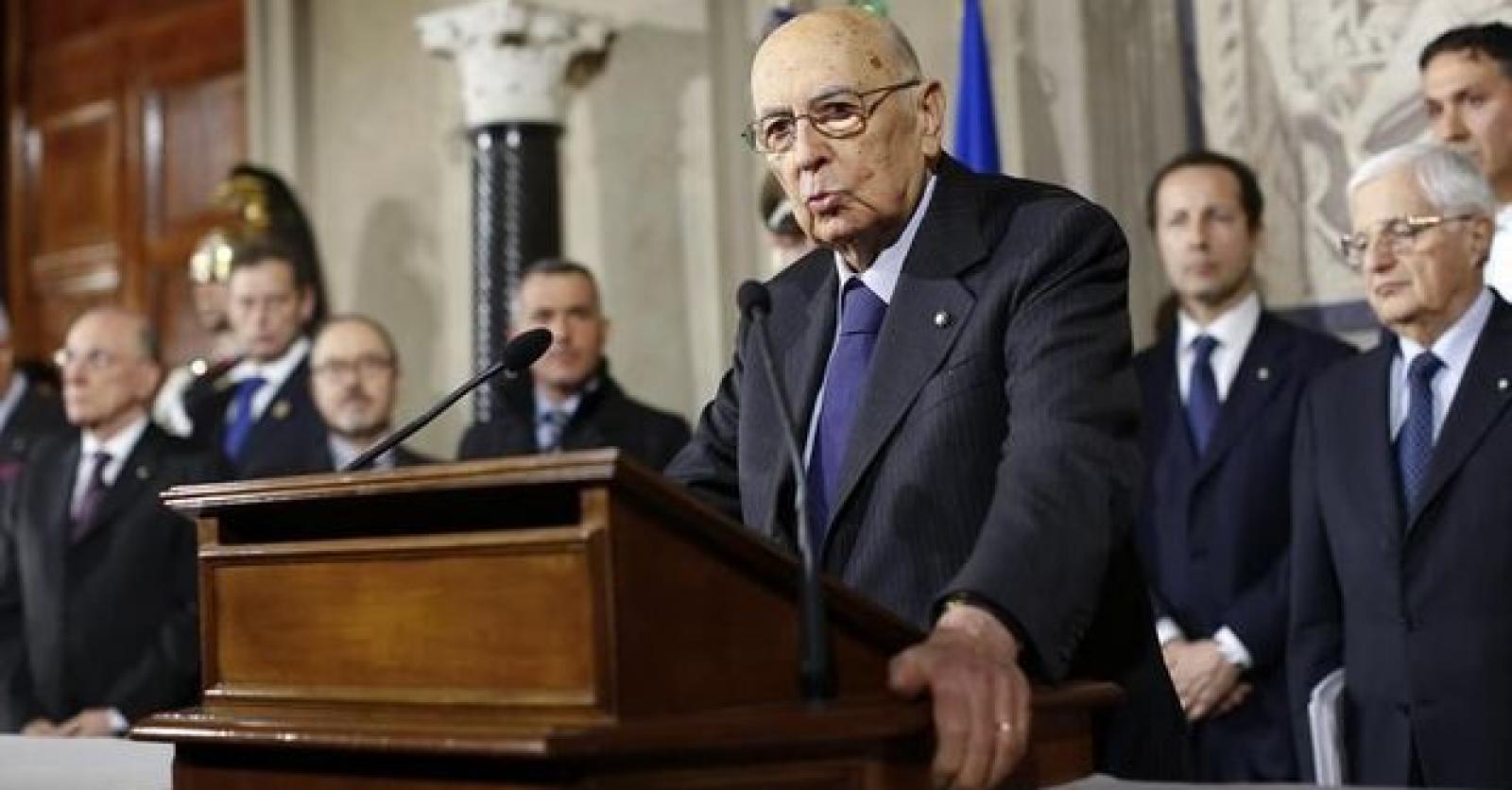 89-jarige Italiaanse president Napolitano treedt af