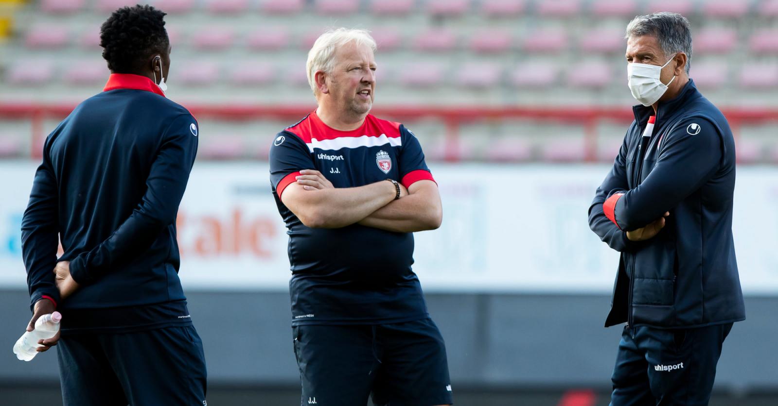 Drie wedstrijden tribune voor Jeunechamps, Arnstad mag vier matchen brommen