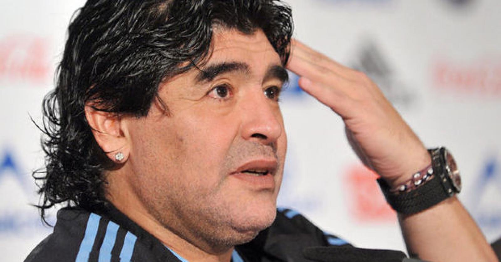 Diego Maradona boos op Argentijnse bond