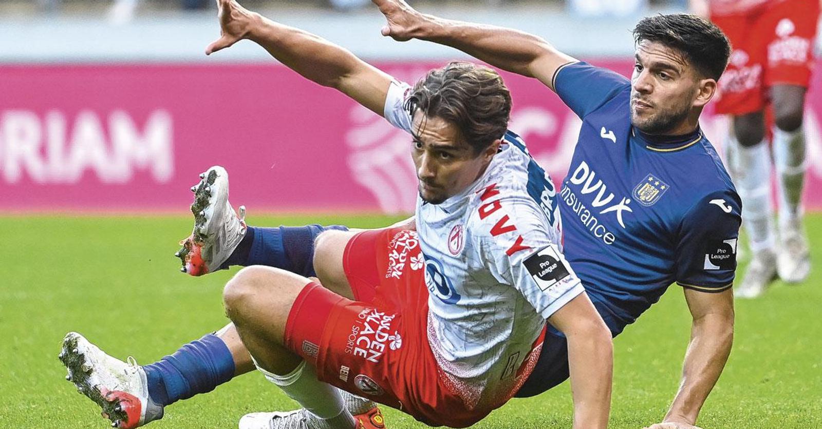 Synchroon voetbal