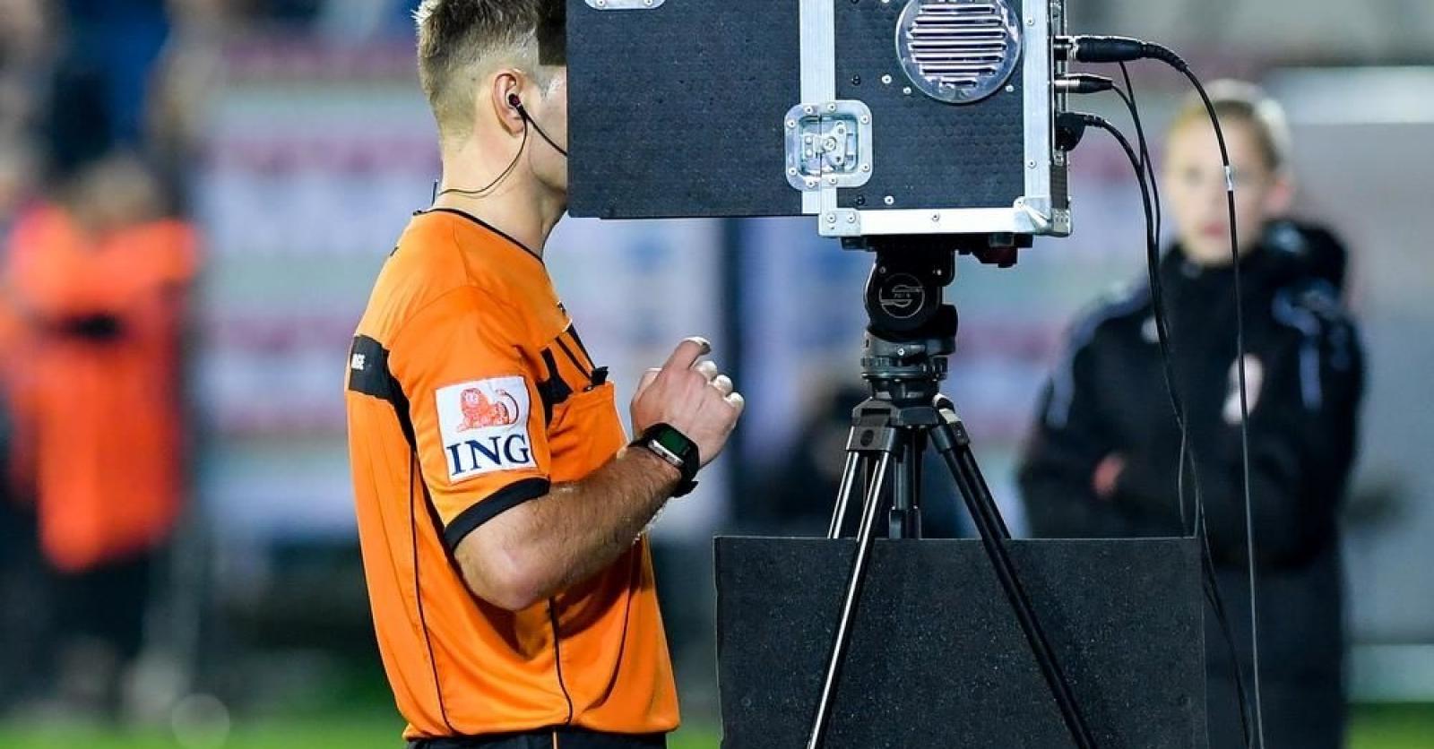 'De sleutel van het busje van de VAR mag niet worden weggegooid'