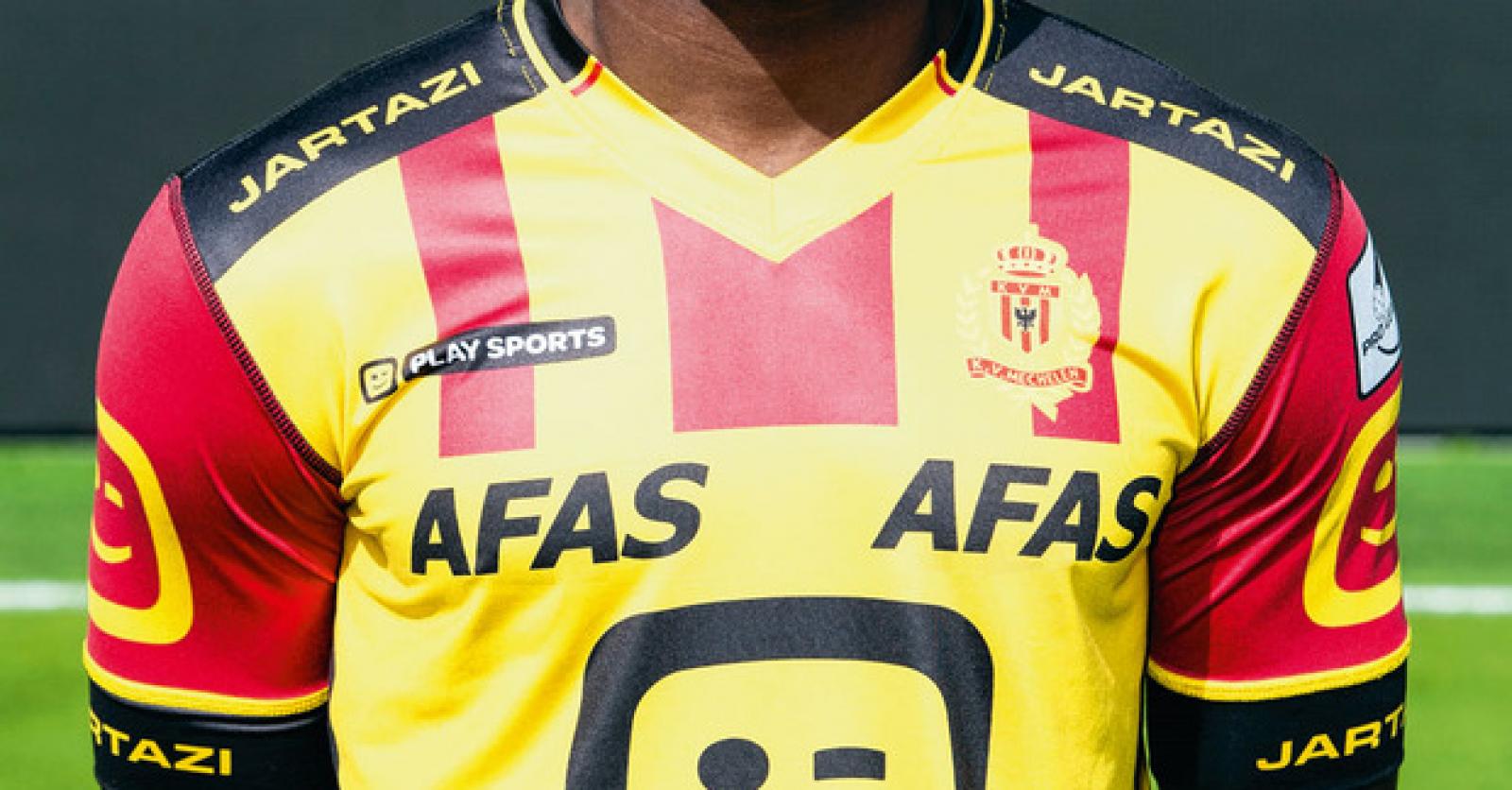 TOP: HASSANE BANDE