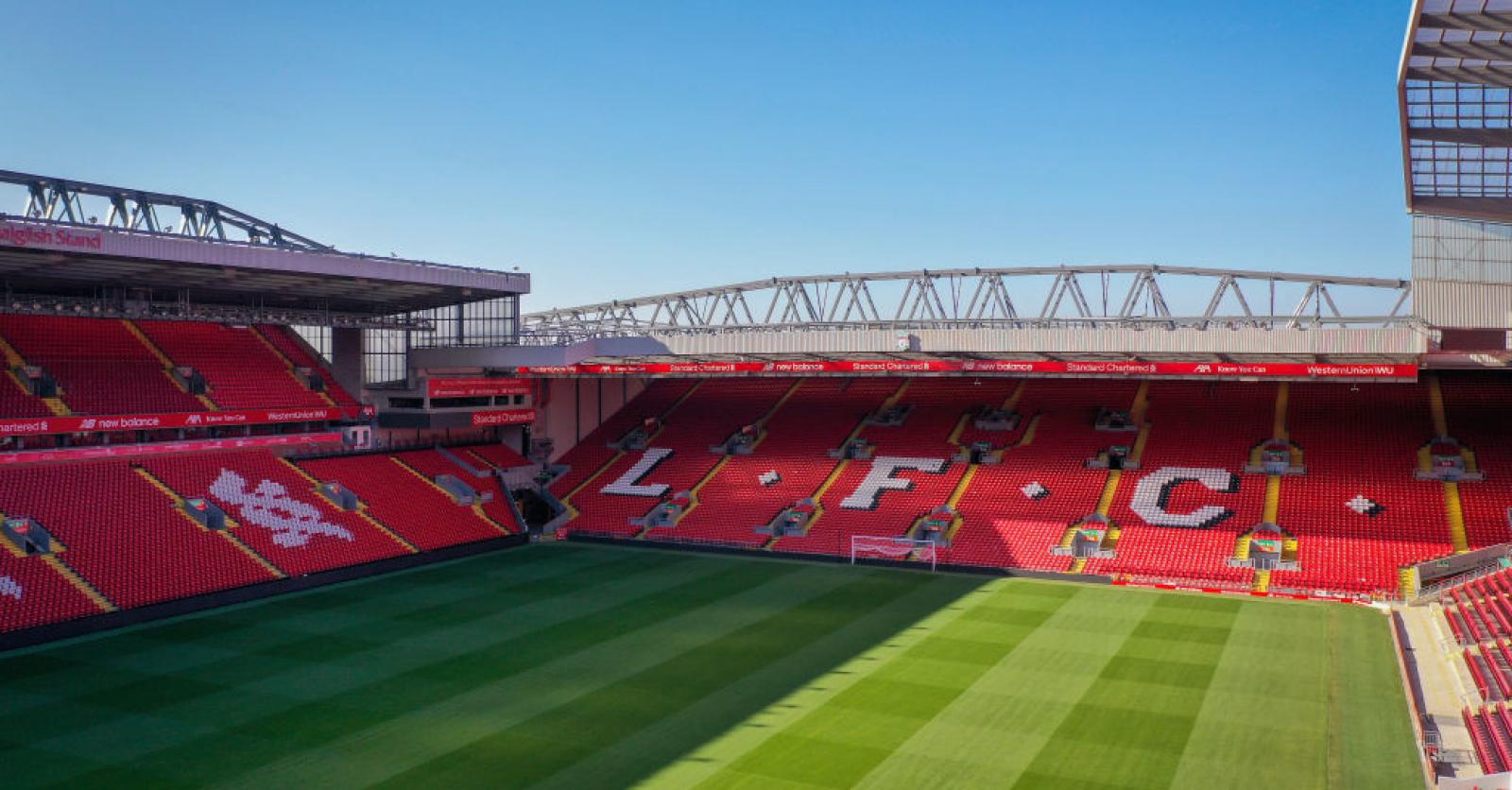 Liverpool annonce le décès de son ancien patron Peter Robinson