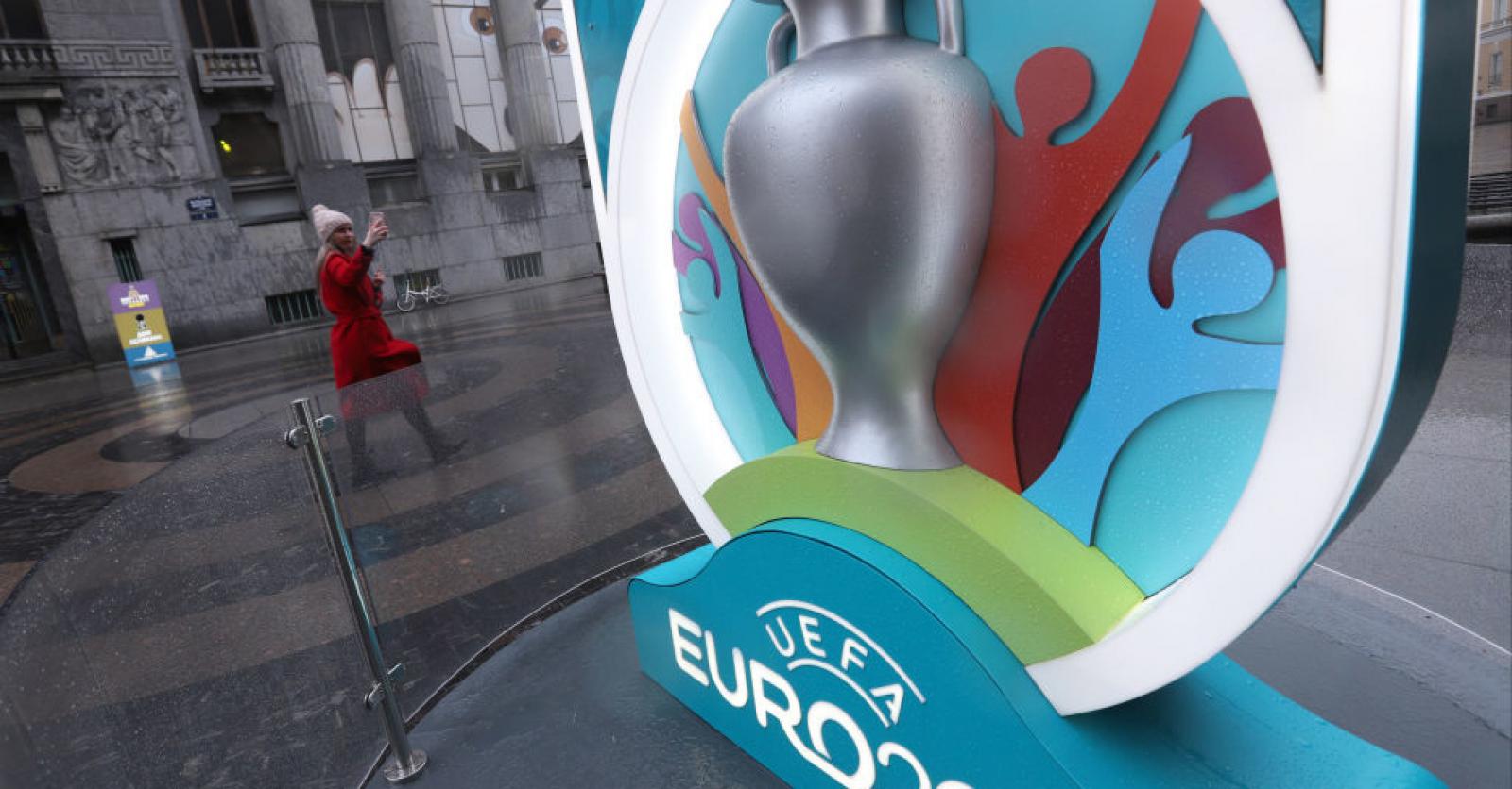 L'UEFA maintient l'Euro dans douze pays