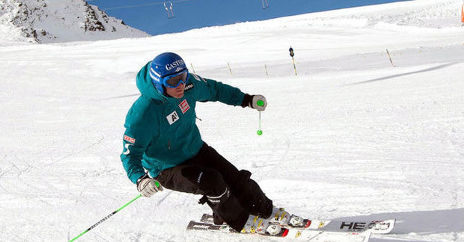 Ski : Grugger reprend 9 mois après sa terrible chute (vidéo)