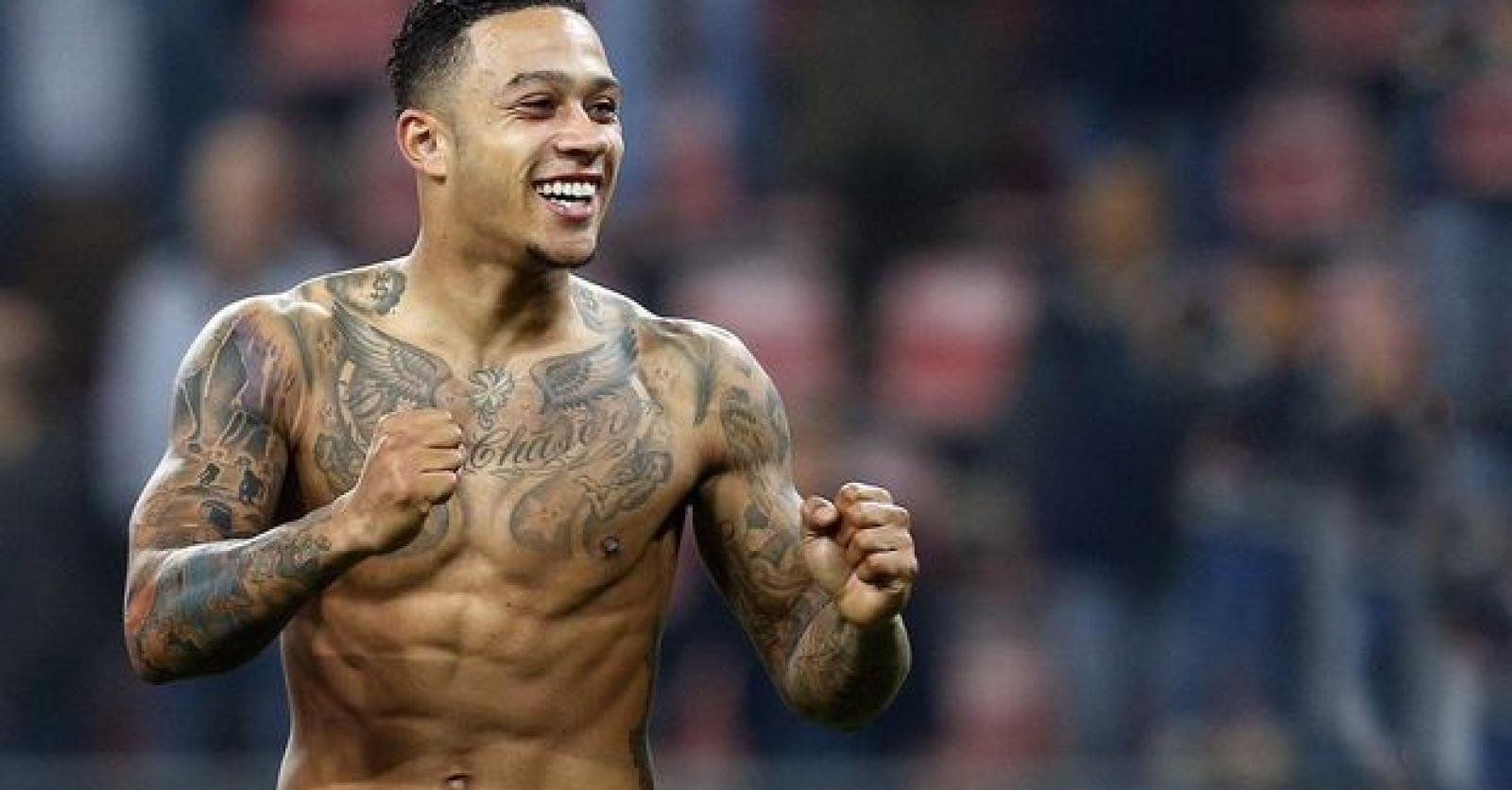 Memphis Depay fasciné par son corps