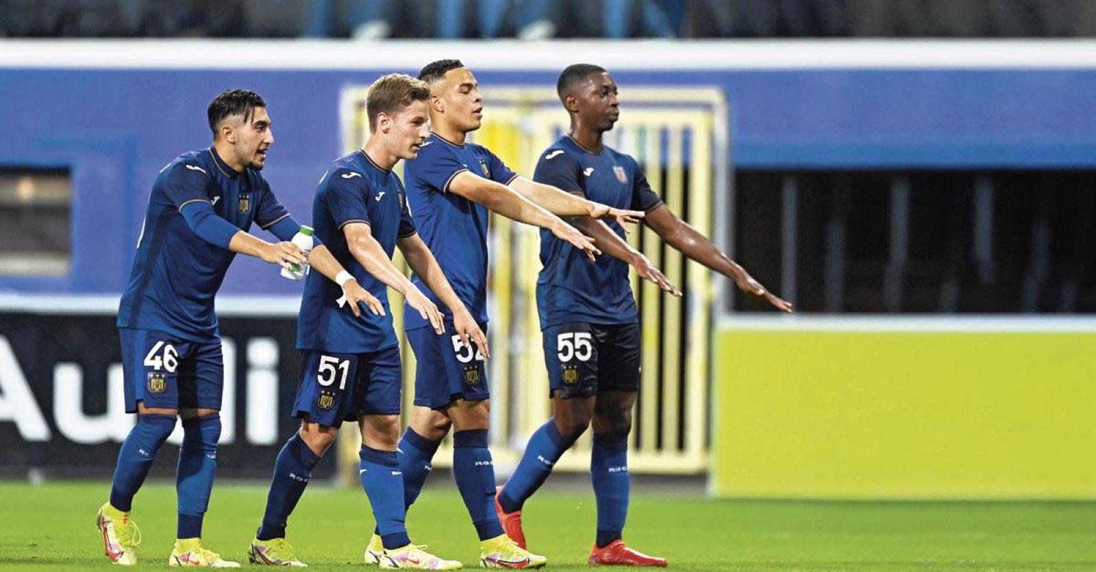 Et s'il était temps pour les jeunes d'Anderlecht de quitter le nid? Des ...