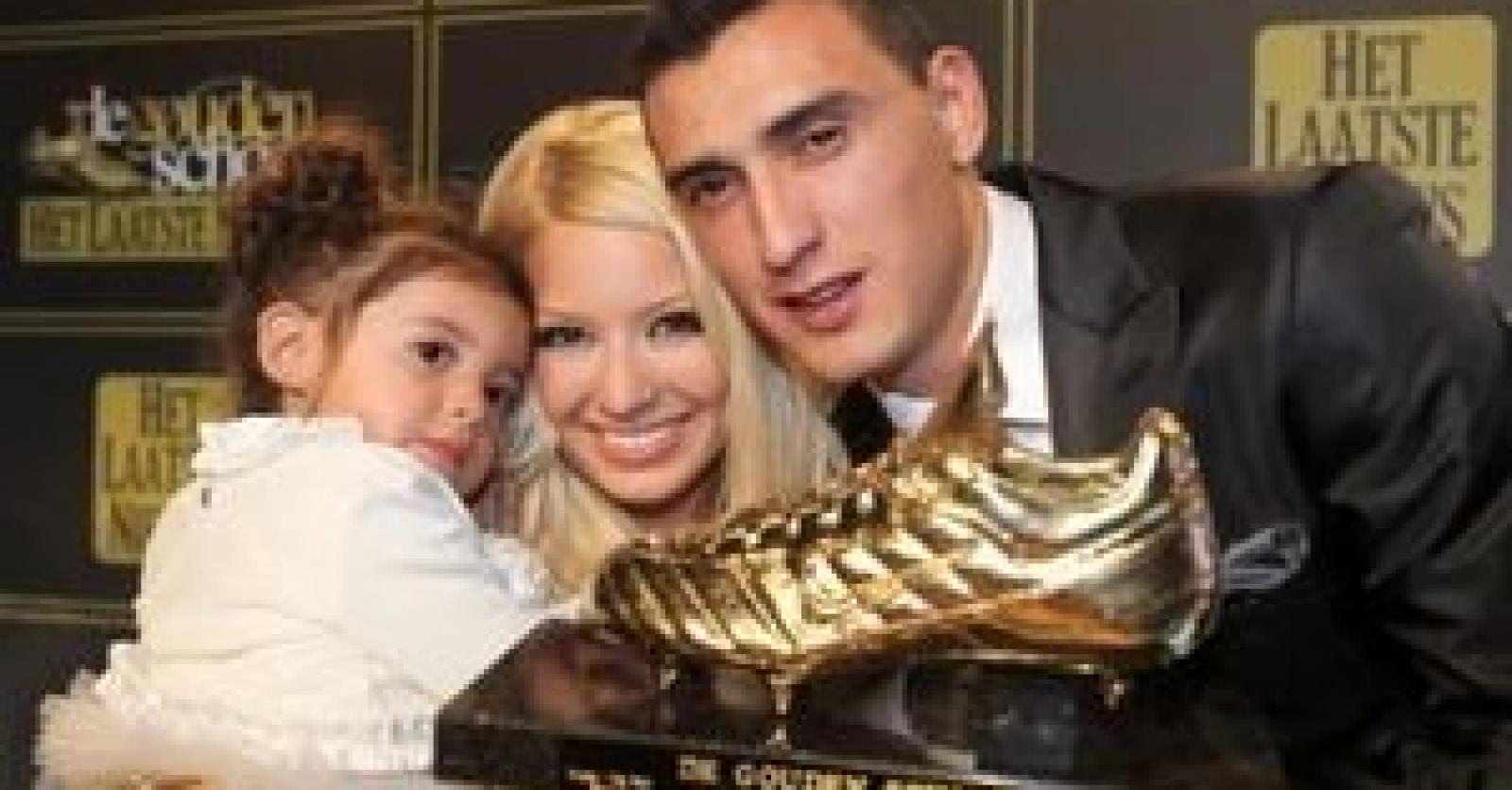 Het Nieuwsblad manipuleert foto's Gouden Schoen