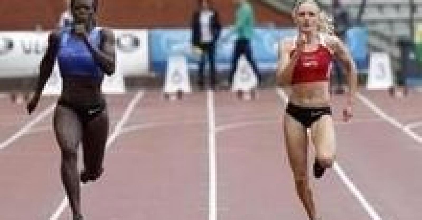 Hanne Claes is de snelste op 200m op BK atletiek