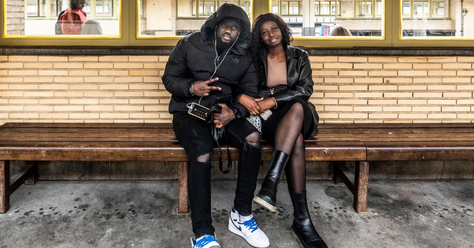 'Red de houten banken van het Noordstation'