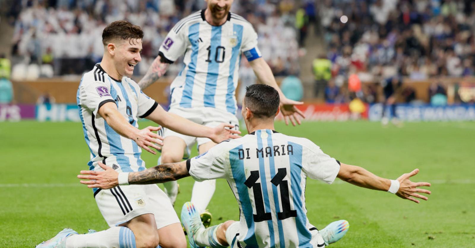 Lionel Messi au sommet, le réveil de Kylian Mbappé et une séance de tirs au but jouée d'avance ...