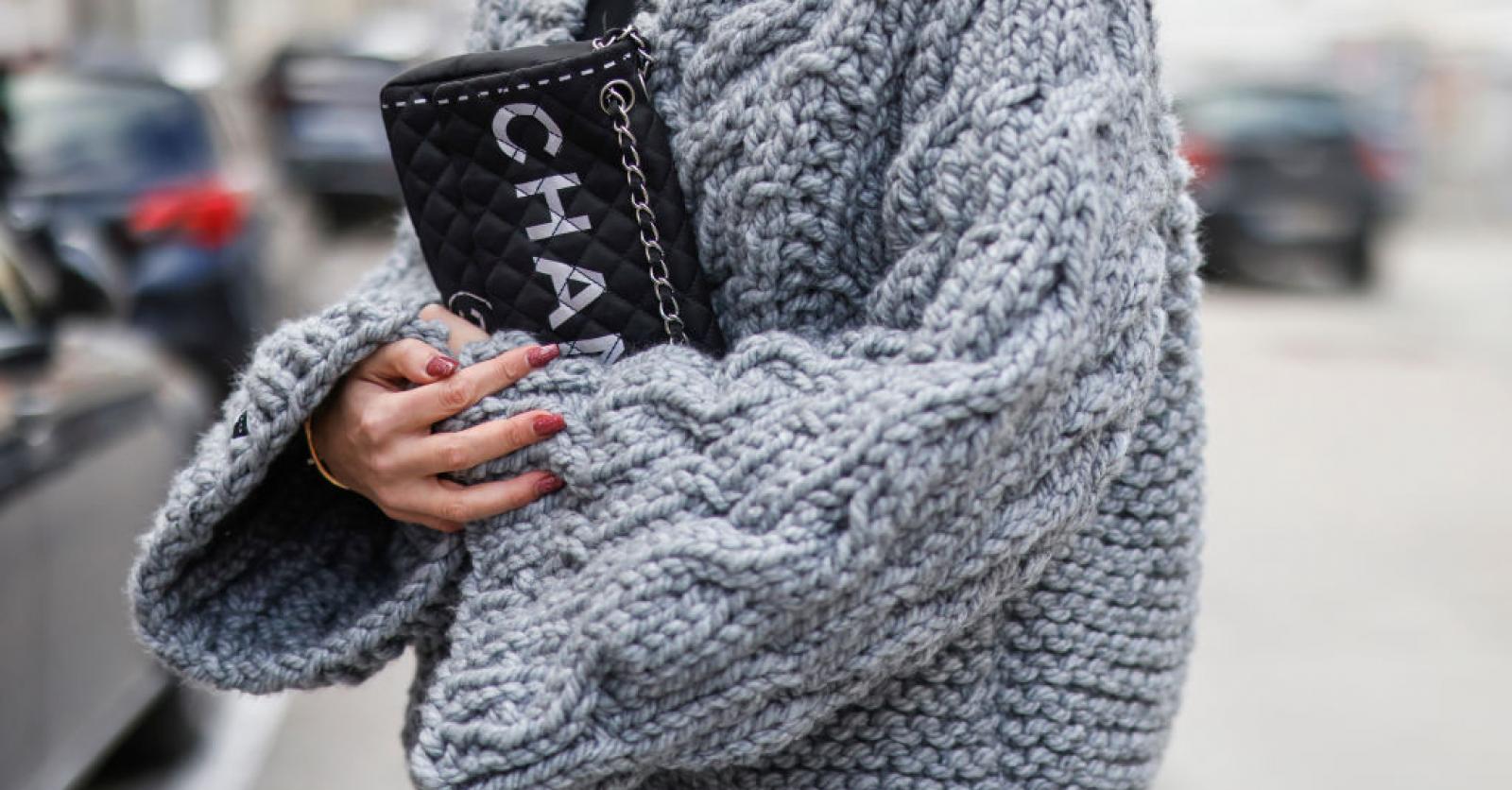 Elke dag Dikketruiendag: 34 warme truien om in te wonen