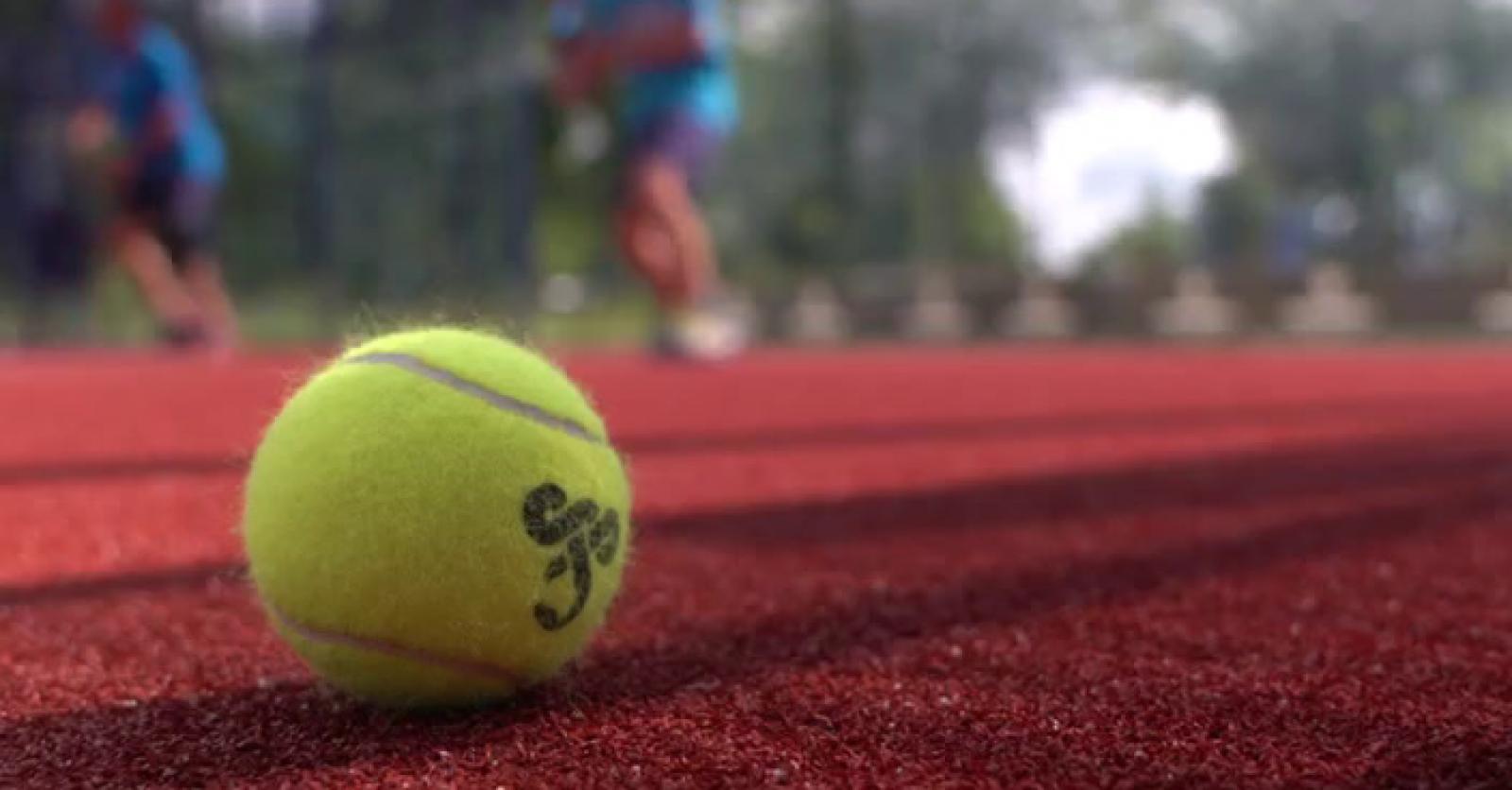 Marc Coucke et Tom De Sutter s'associent au groupe Beaulieu pour étendre l'empire du padel ...