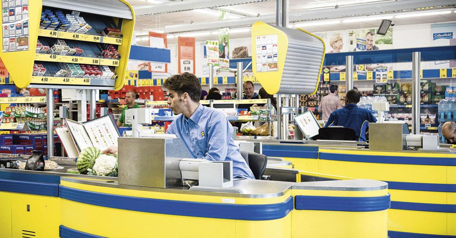 Caissier: l’un des métiers les moins bien rémunérés de Belgique