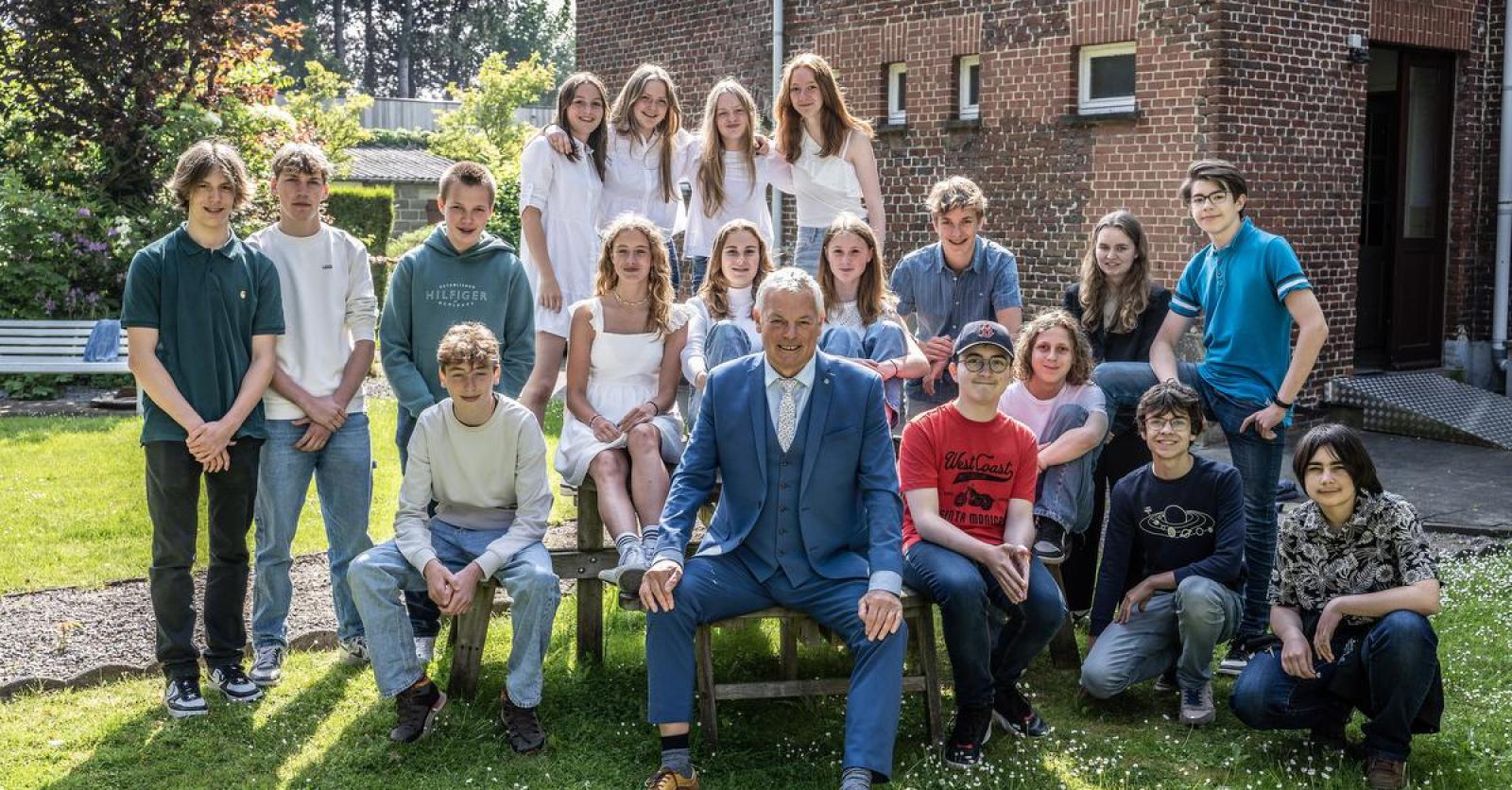 Peter Soete neemt na 41 jaar afscheid als leerkracht: “De VMS is ...