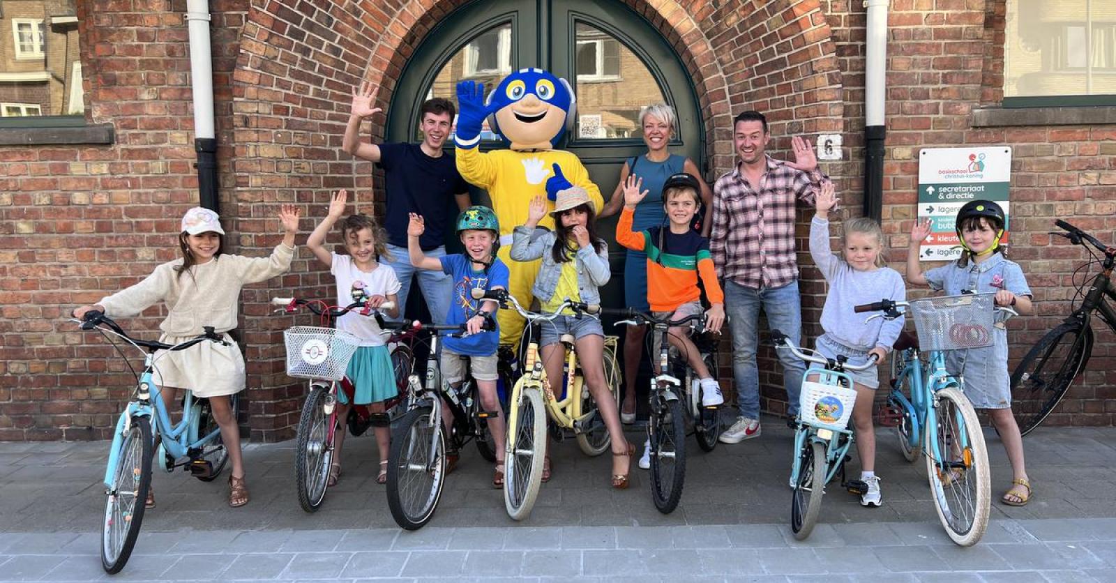 High-Five: Brugge wenst duur project, dat kinderen beloont als ze met ...