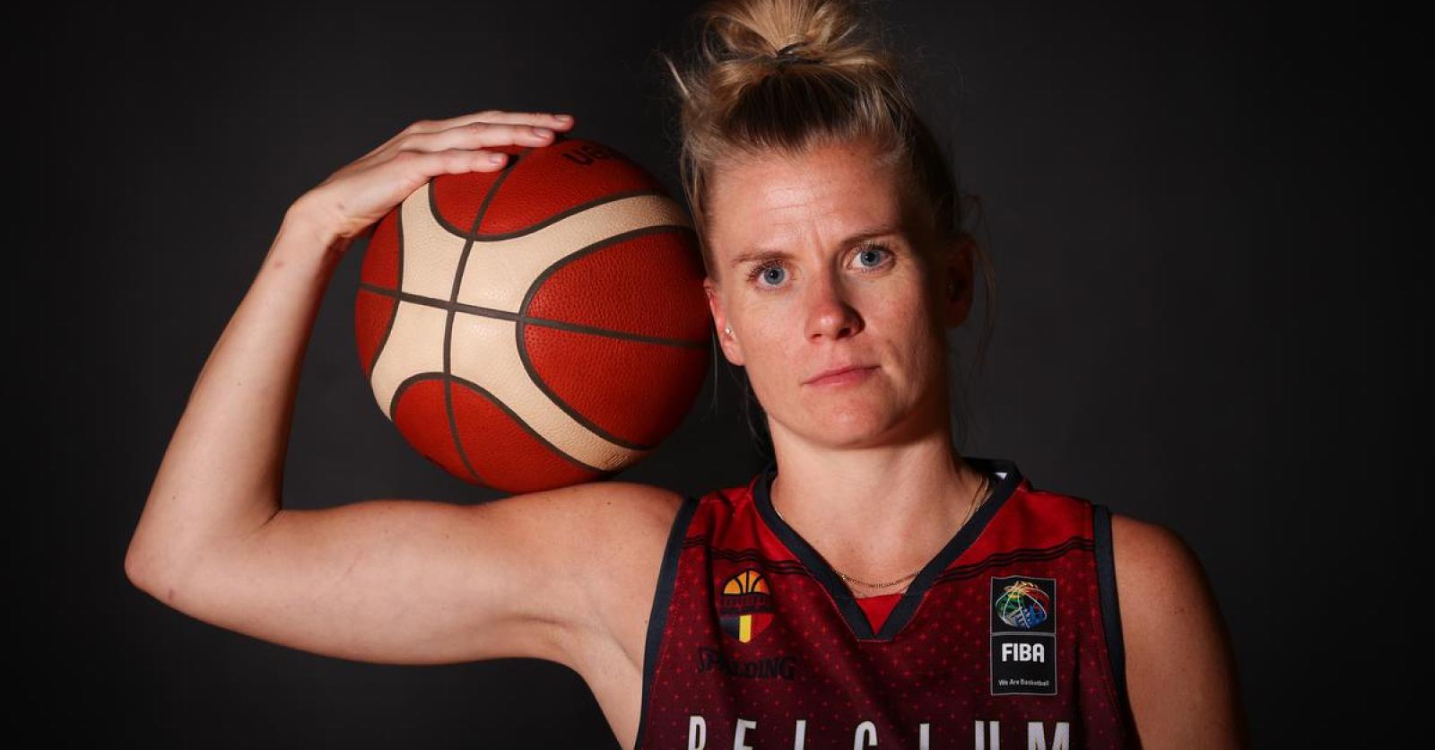 Karl Schrijft Een Brief Naar Basketster Julie Vanloo Mijn Ogen Konden